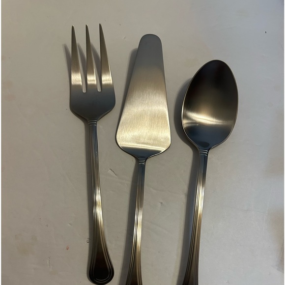 asiley | Dining | 3 Piece Serving Set | Poshmark